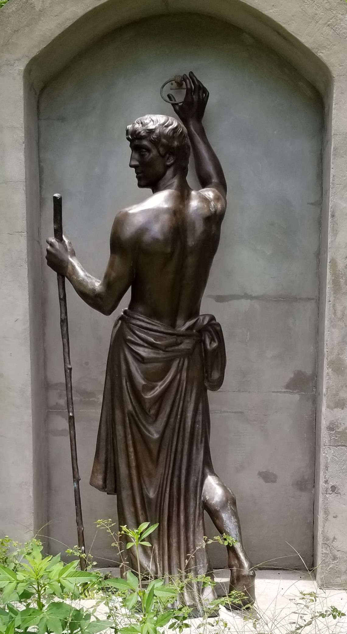 Petrified People – Cardboard Palm